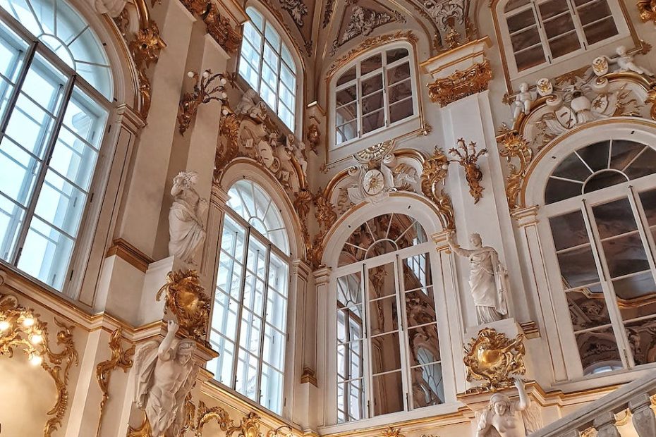 Glamour and Geometry: Unveiling the 20 Benefits and 20 Key Elements of ...